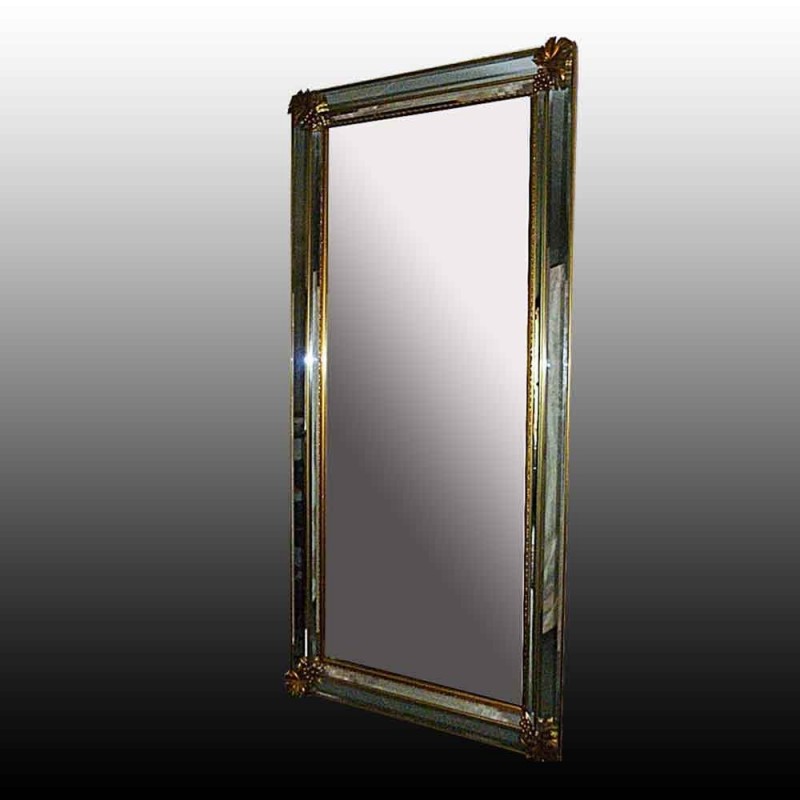 Espejo en bronce dorado de principio del siglo XX